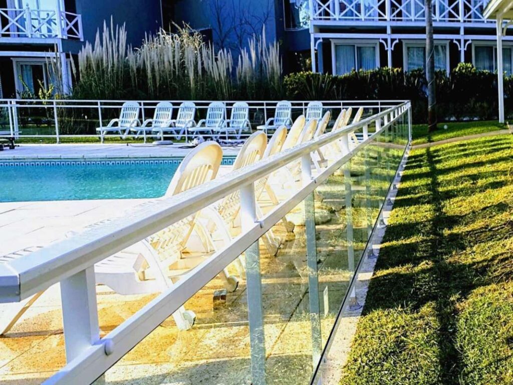 Cerramientos – Vidriería TITI Pinamar